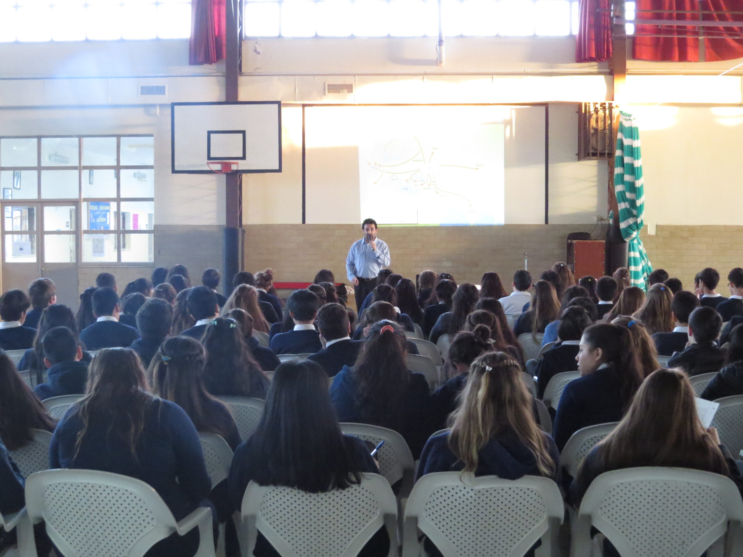 Charla sobre Genocidio Armenio en Nuestra Señora de Fátima en Río ...